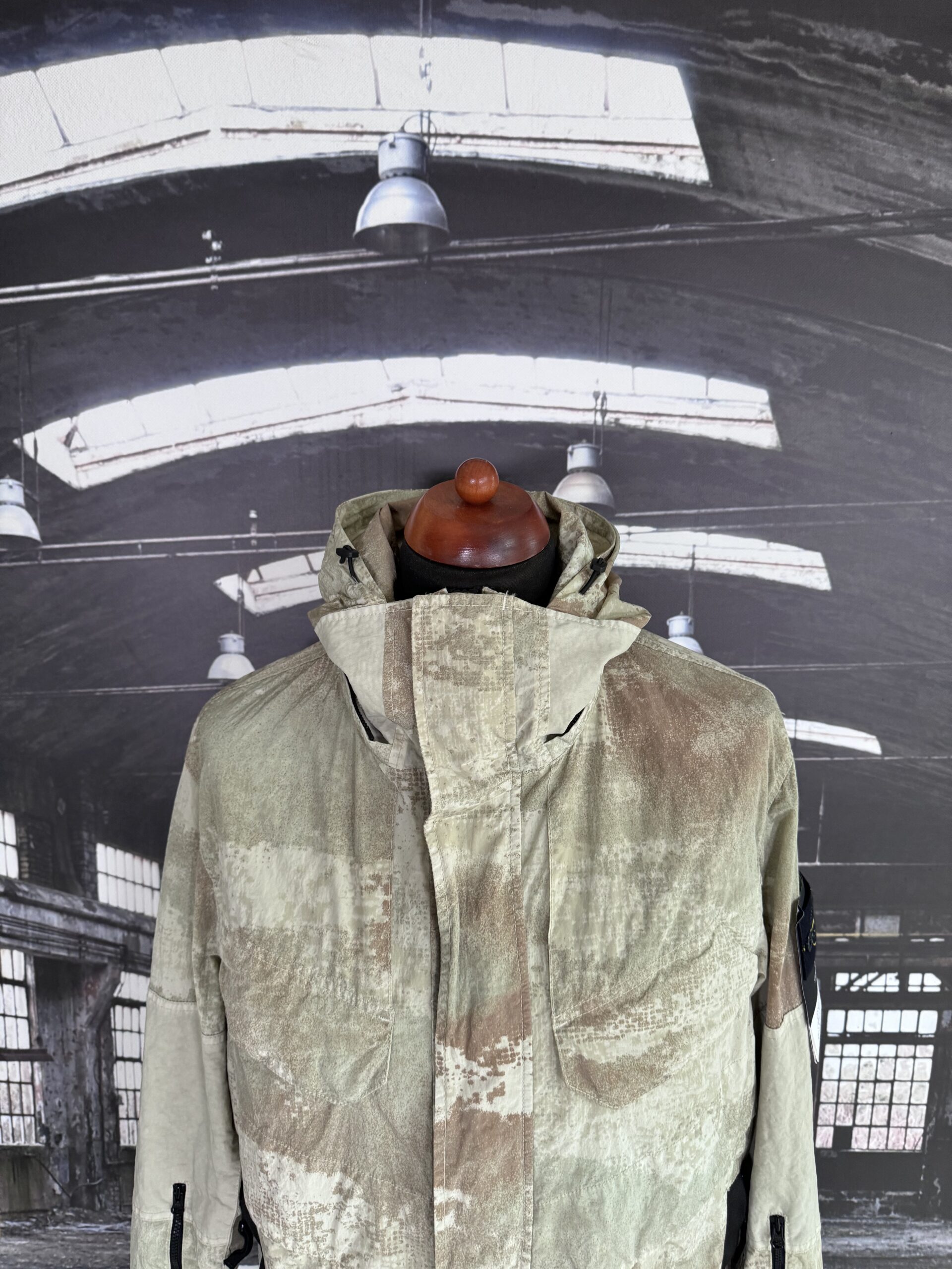 STONE ISLAND DISSOLVING GRID CAMO ON ECONYL® REGENERATED NYLON JACKET ...