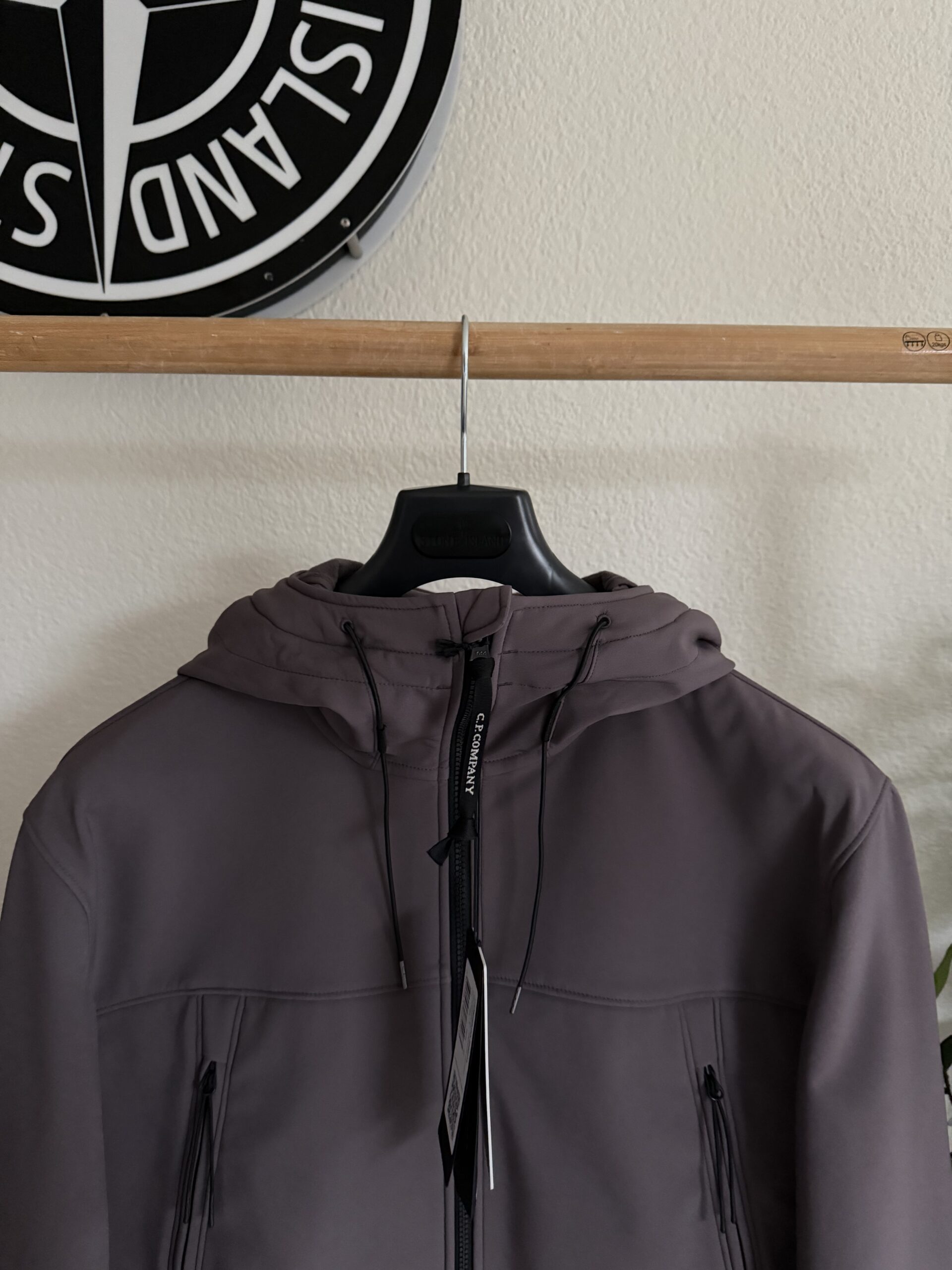 C.P. COMPANY SHELL R GOGGLE JACKET - X Clothing